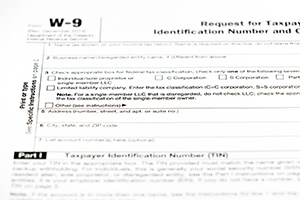 What You Need To Know About W-9s & 1099 Filing
